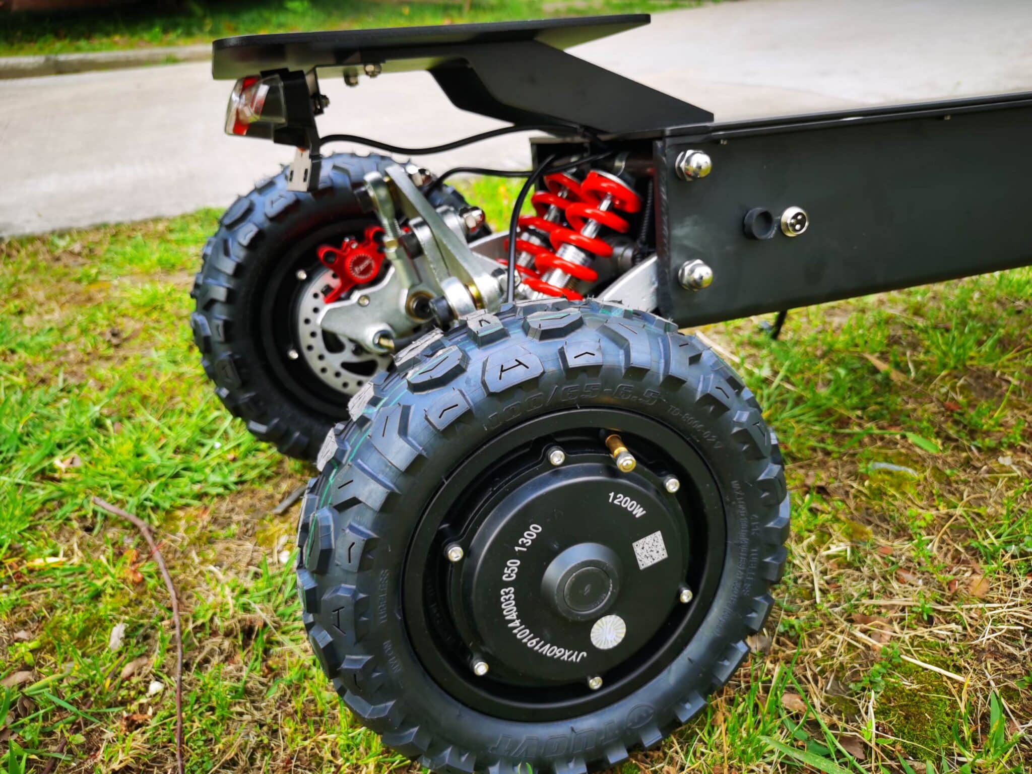 Xplore X3 Off Road 3 Wheel Drive Adult Electric Scooter – Xplore Electric